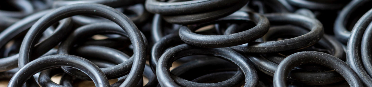 Estimation de la durée de vie des mélanges de caoutchouc à l'aide d'un ...